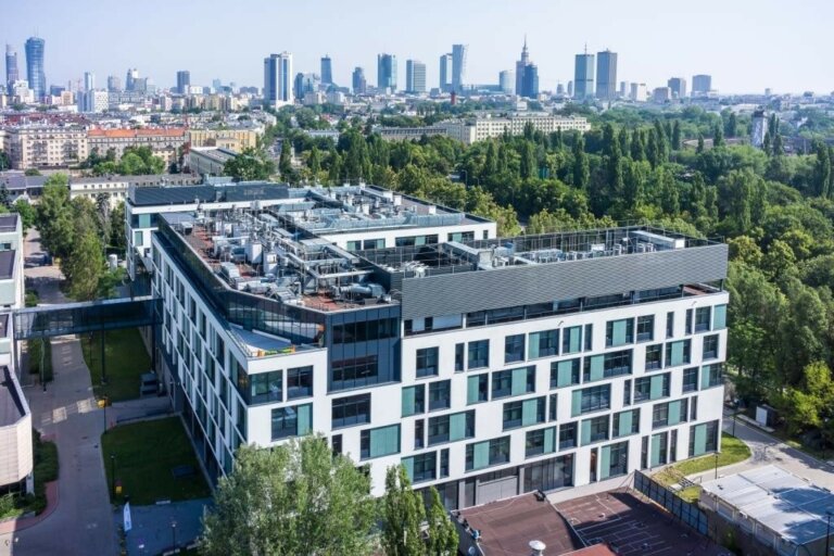 O nas - Centrum Nauk Biologiczno-Chemicznych UW