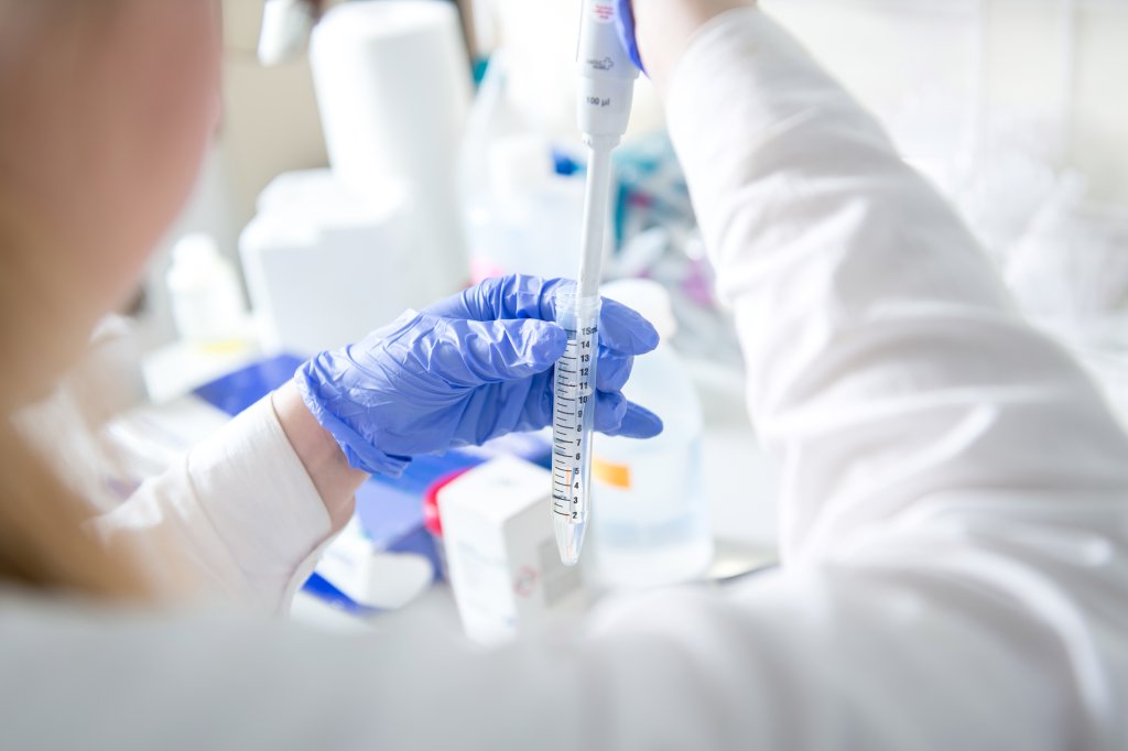 Program IDUB CNBCh UW - Centrum Nauk Biologiczno-Chemicznych UW